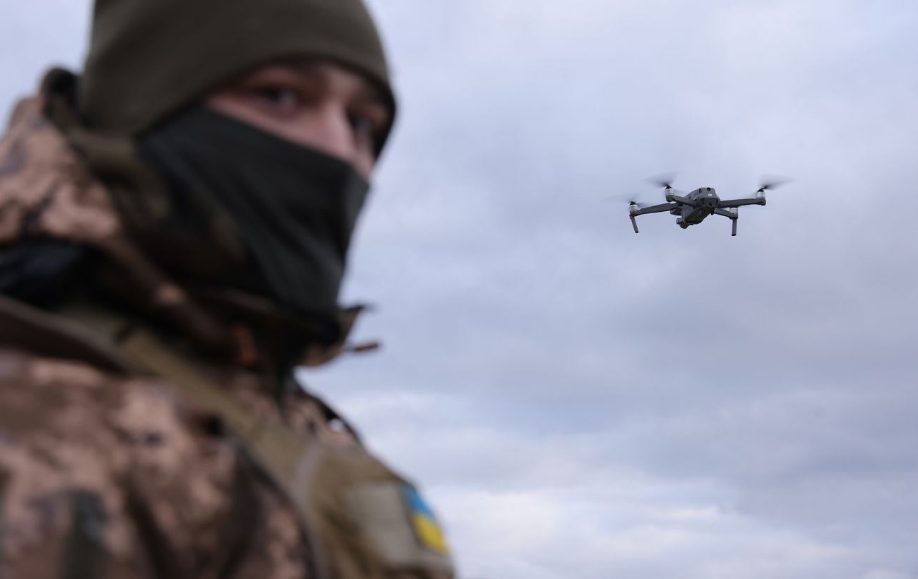 Ukraine's forces: Russia throws reserves at Pokrovsk, defensive routes ...