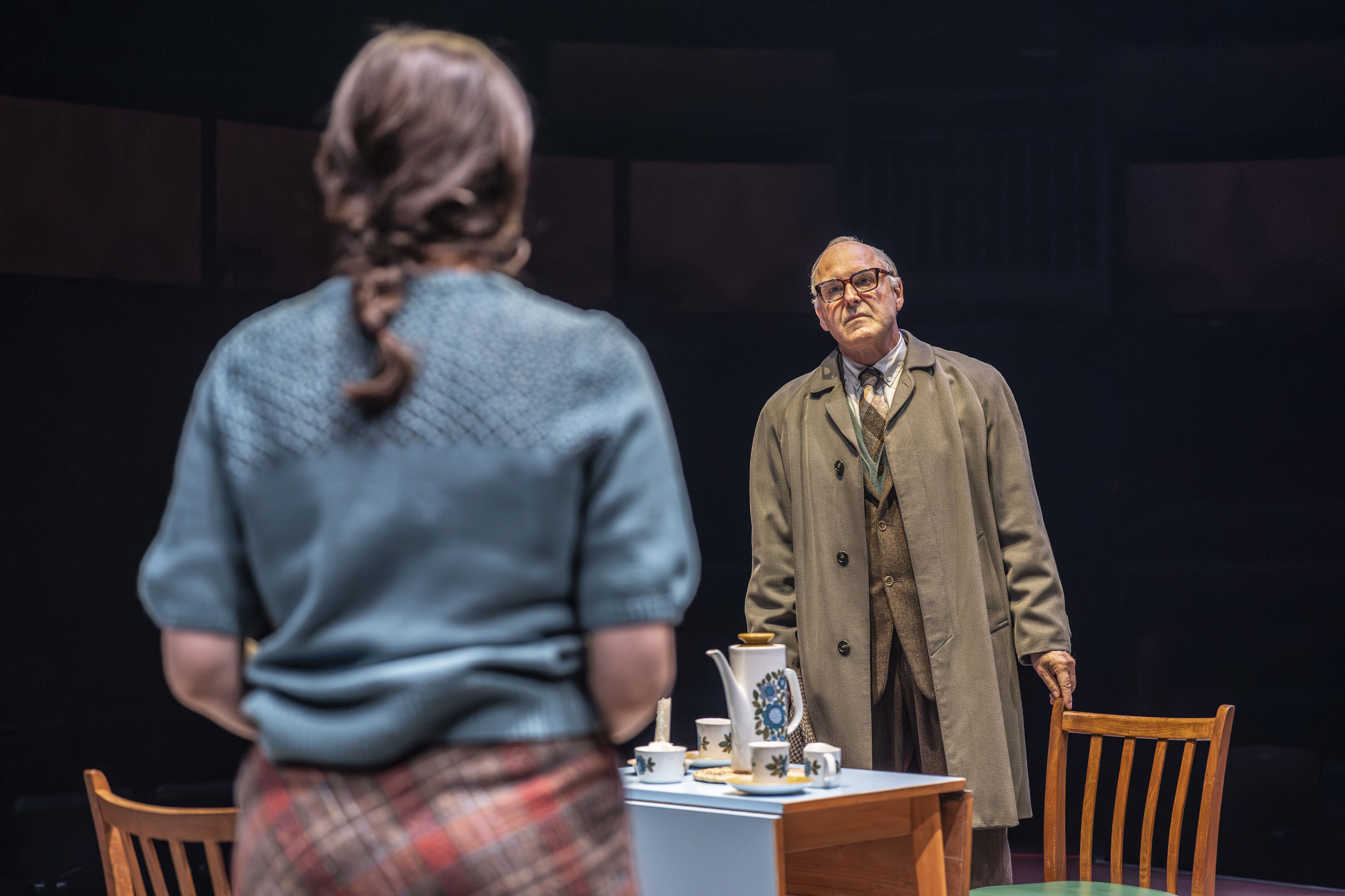 The Spy Who Came In From the Cold: Propulsive, back-to-basics Le Carré