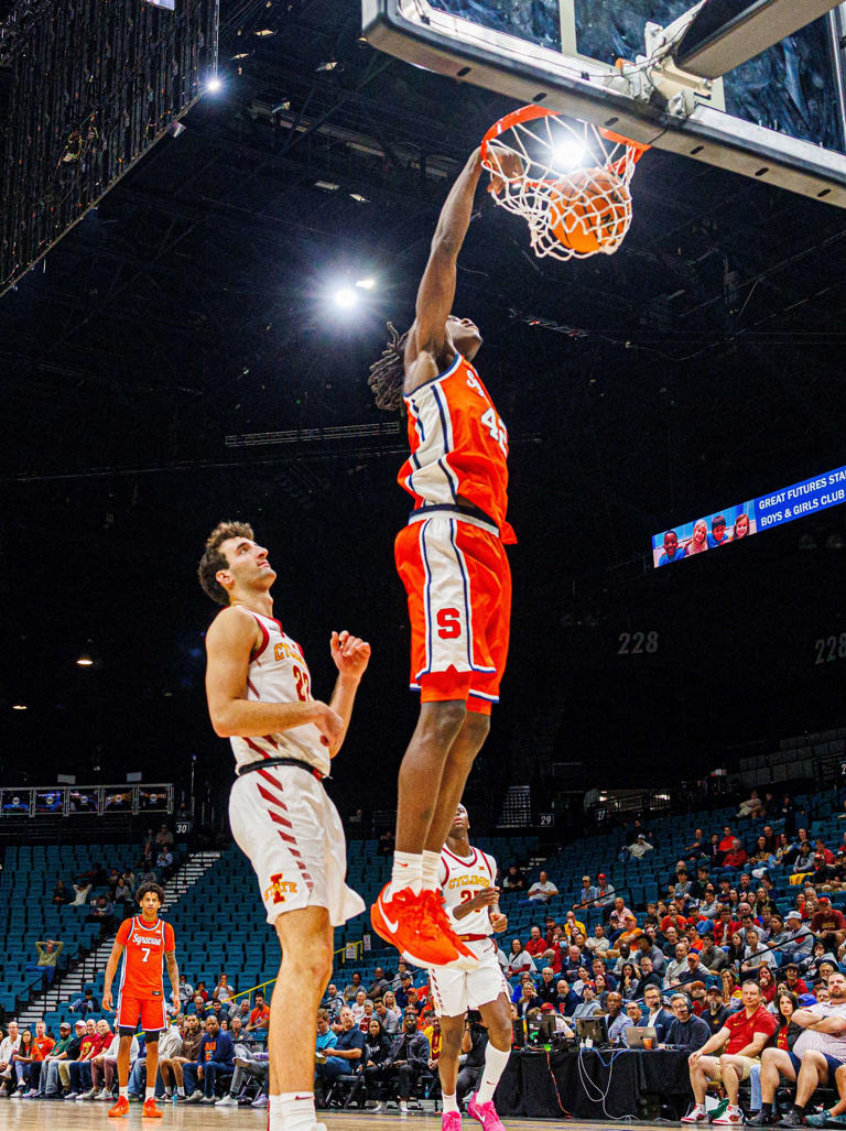 Syracuse basketball melts down in third loss in less than 48 hours ...
