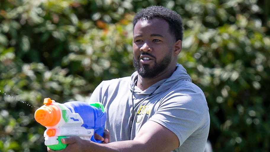 Oregon Coach Ra'Shaad Samples Is A Sneaky Candidate For A Texas Job