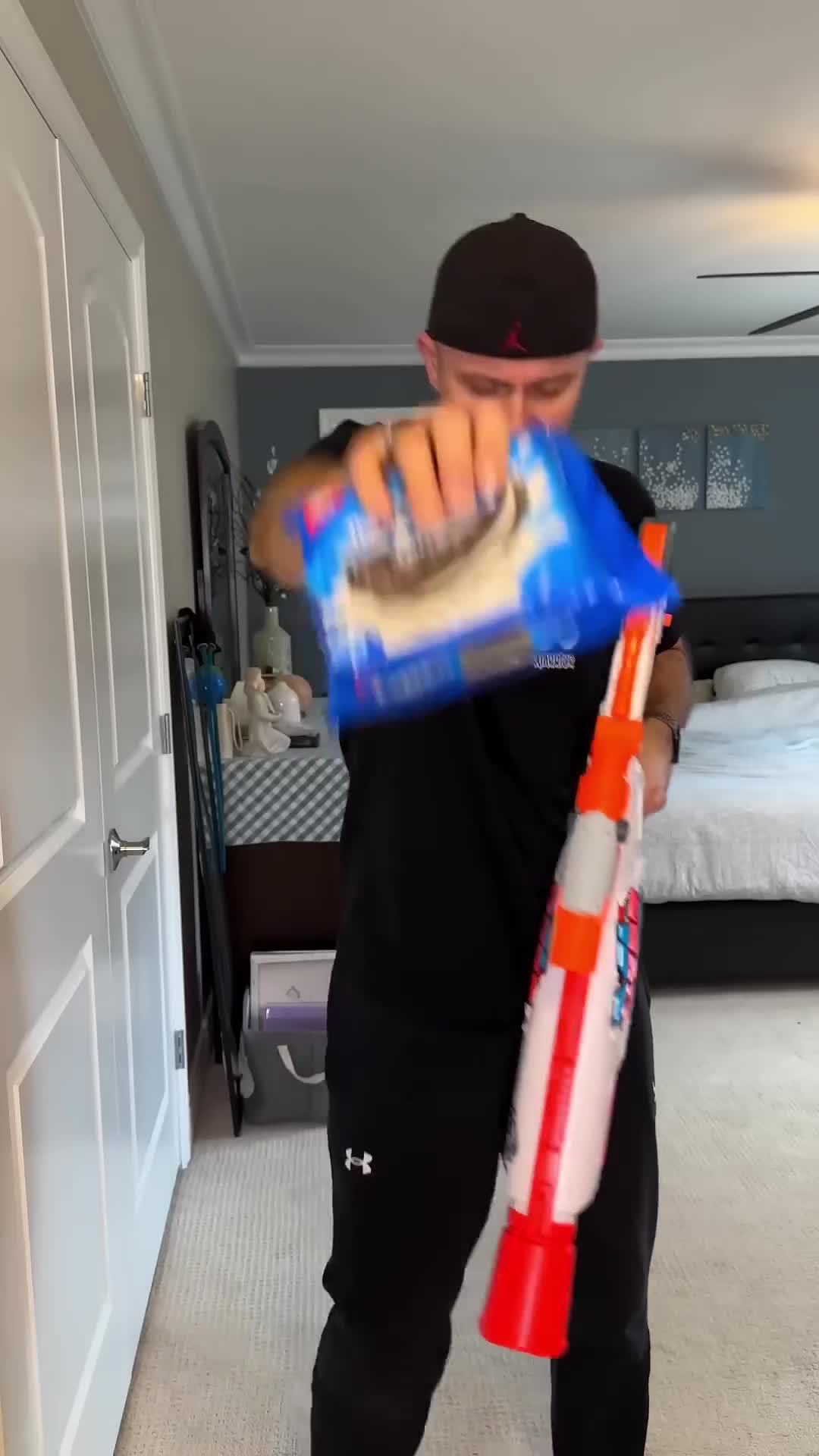 Nerf war clones: Mine trap!