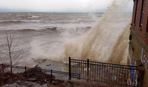 Rare ‘seiche' to cause hurricane-like storm surge on Lake Erie