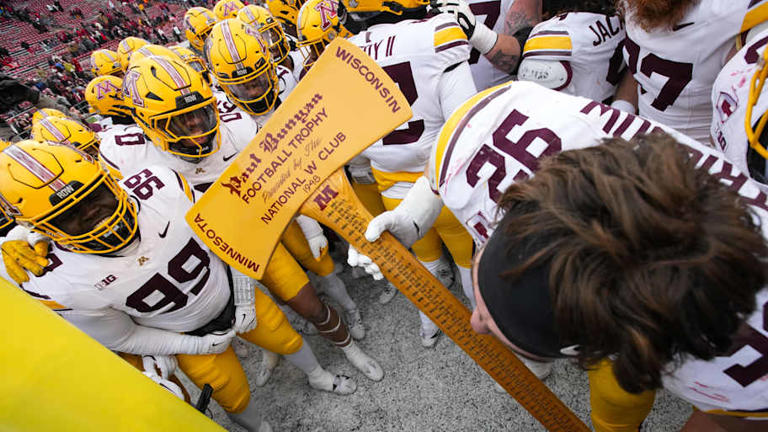 Minnesota-Wisconsin score predictions from the Gophers On SI staff