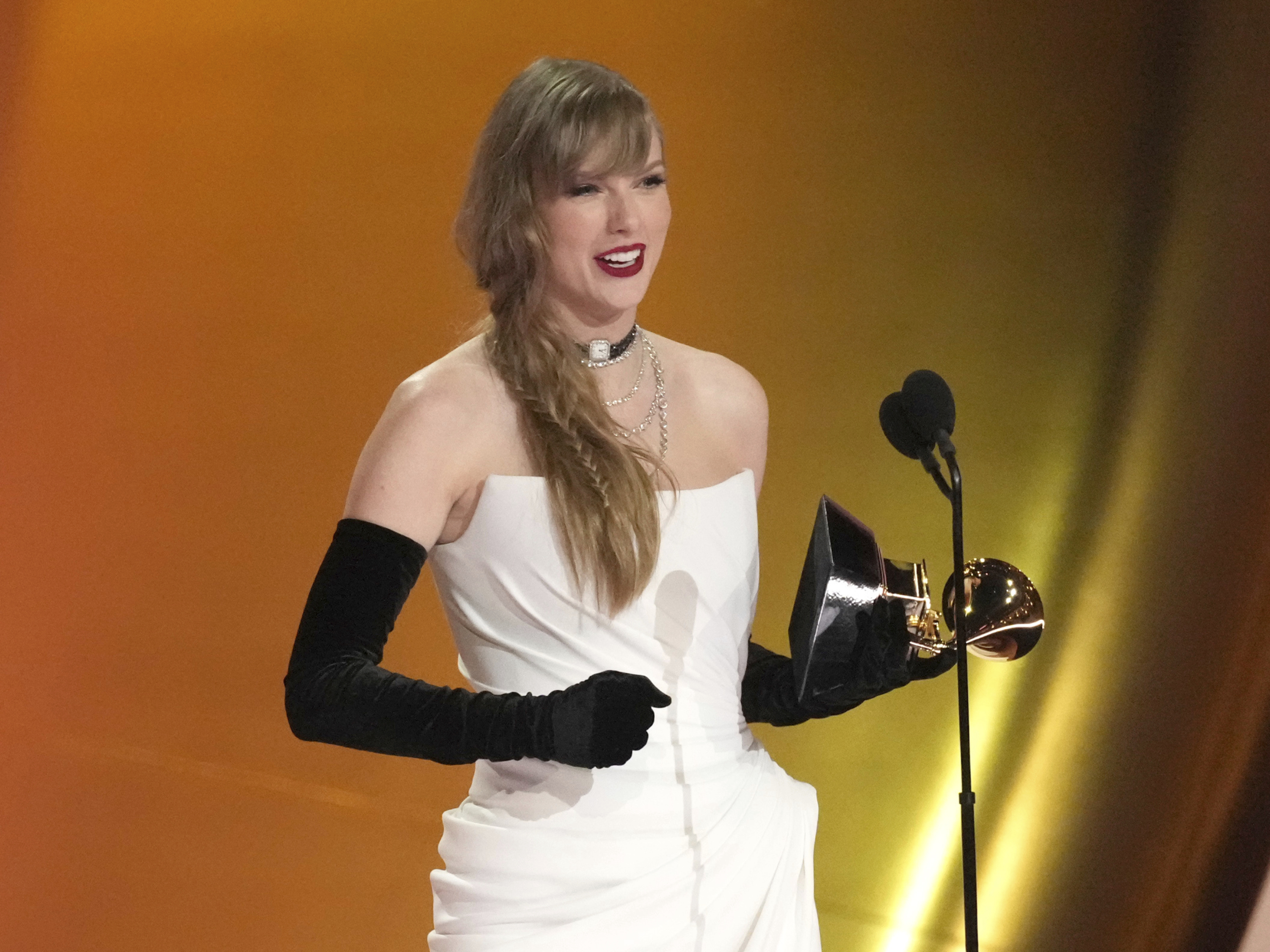 Taylor Swift's lawyers ask Aileen Cannon for exception to court rules