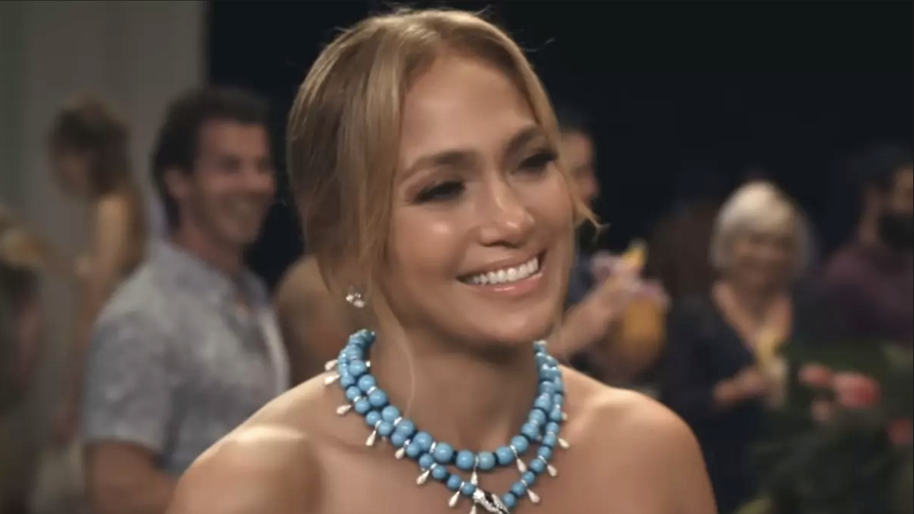 Jennifer Lopez mentions her kids are about to head to college, and what ...