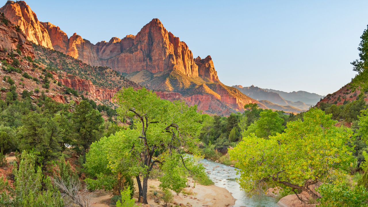 ‘Charge H-1B, F-1 visa holders’: Row erupts as Interior Department ...