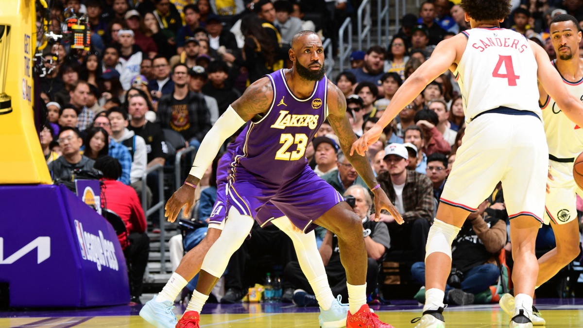 NBA: If LeBron James misses one more game with the Lakers, he won't be ...