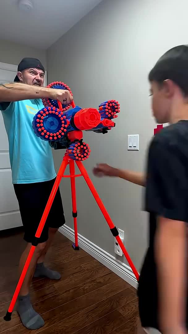 XSHOT heavy weapon guy 19