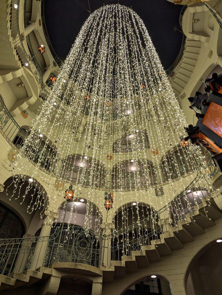 CA Festival Of Lights Tops National 'Readers' Choice' Holiday Light ...