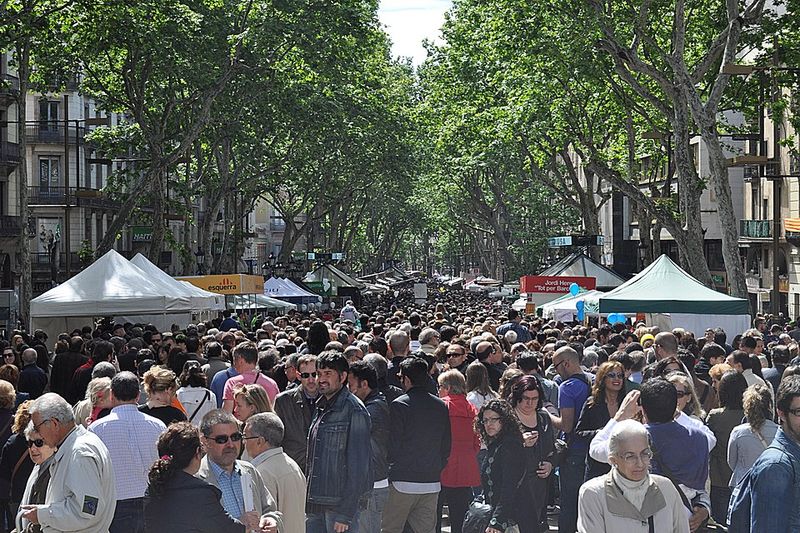 These 11 World-Famous Streets Are Rich With History and Culture