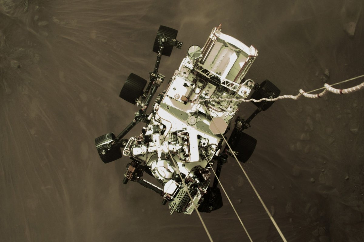 NASA rover discovers ‘mini lightning’ on Mars