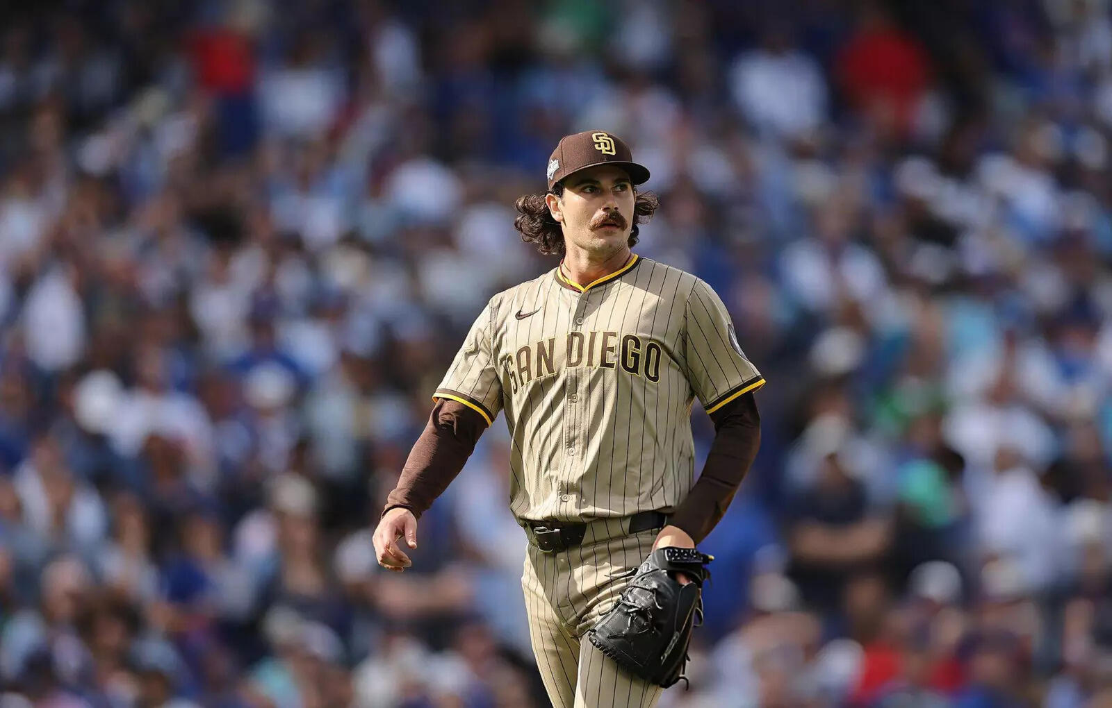 Dylan Cease secures a seven-year $210 million contract from the Toronto ...