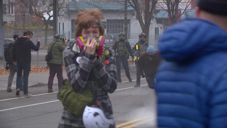 Details emerge over Tuesday's clash between protesters and federal agents