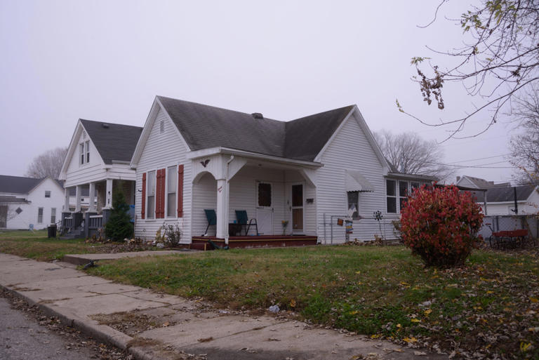 Evansville officer back on duty after fatal shooting of Everett Nunn