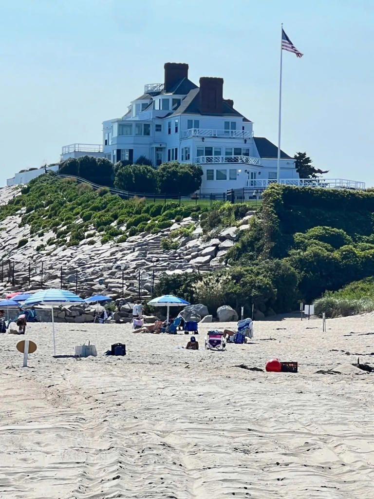 Taylor Swift và Travis Kelce thay đổi kế hoạch đám cưới, tại sao?