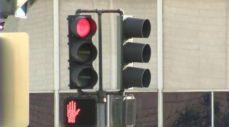 Utility work to cause day-long traffic signal outages in Waikiki