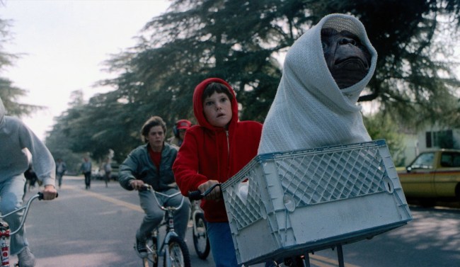 E.T. the Extra-Terrestrial (1982)