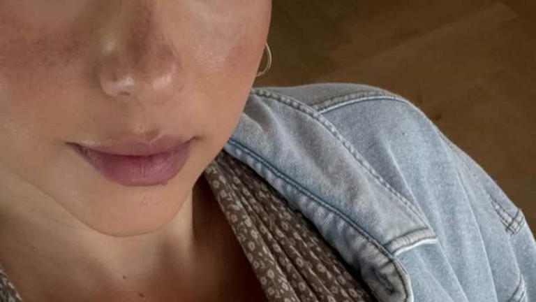 Christen Goff getting baby girl to smile at dad Jared is Lions good ...