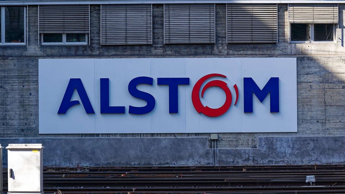 Angolan government and Alstom to study Luanda coastal Blue Line ...