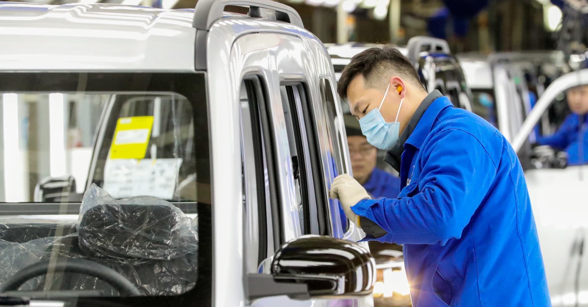 China industrial profits drop 5.5% in October, worst performance in ...