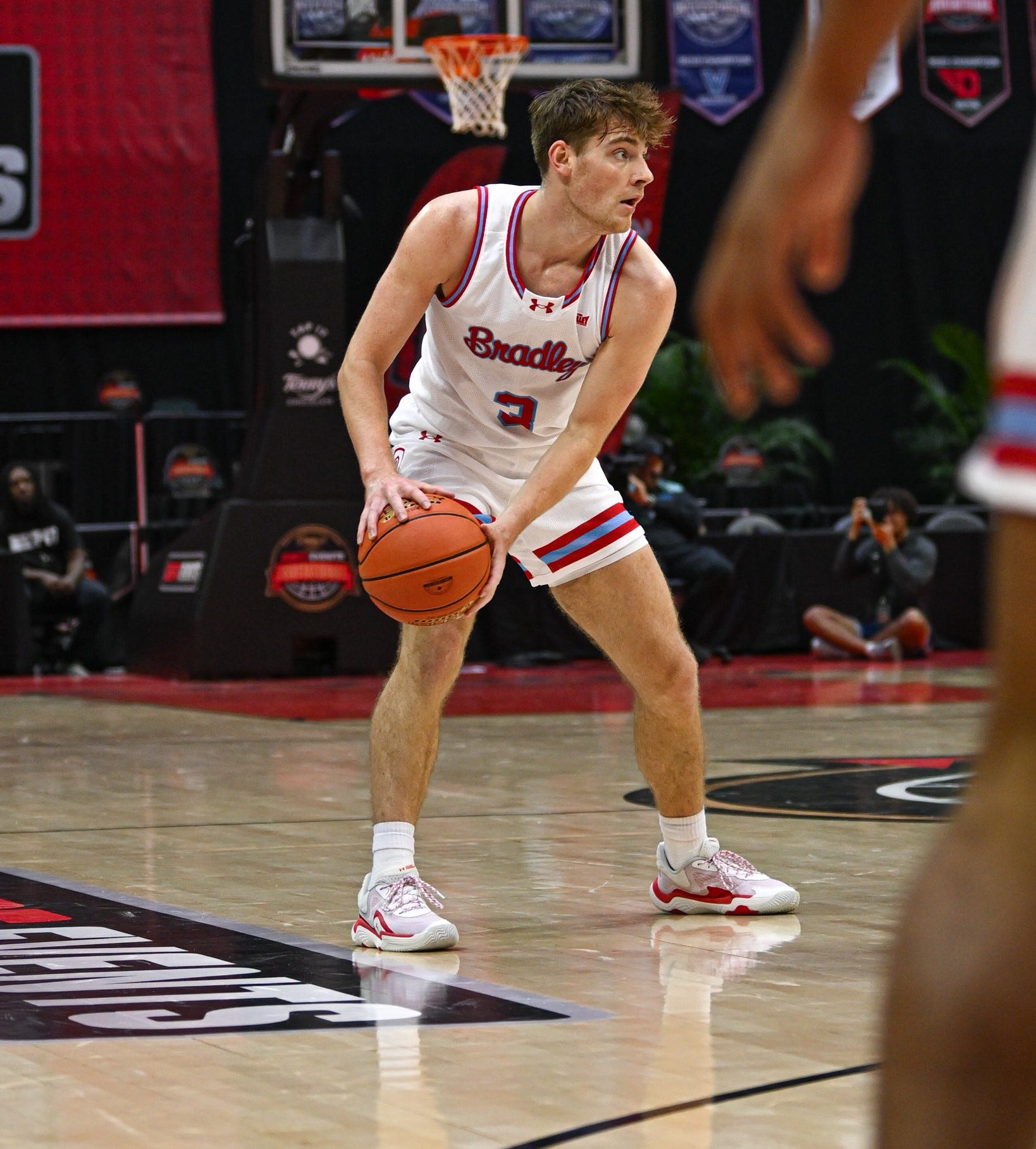 Bradley basketball vs Liberty: Braves win, capture third at tournament