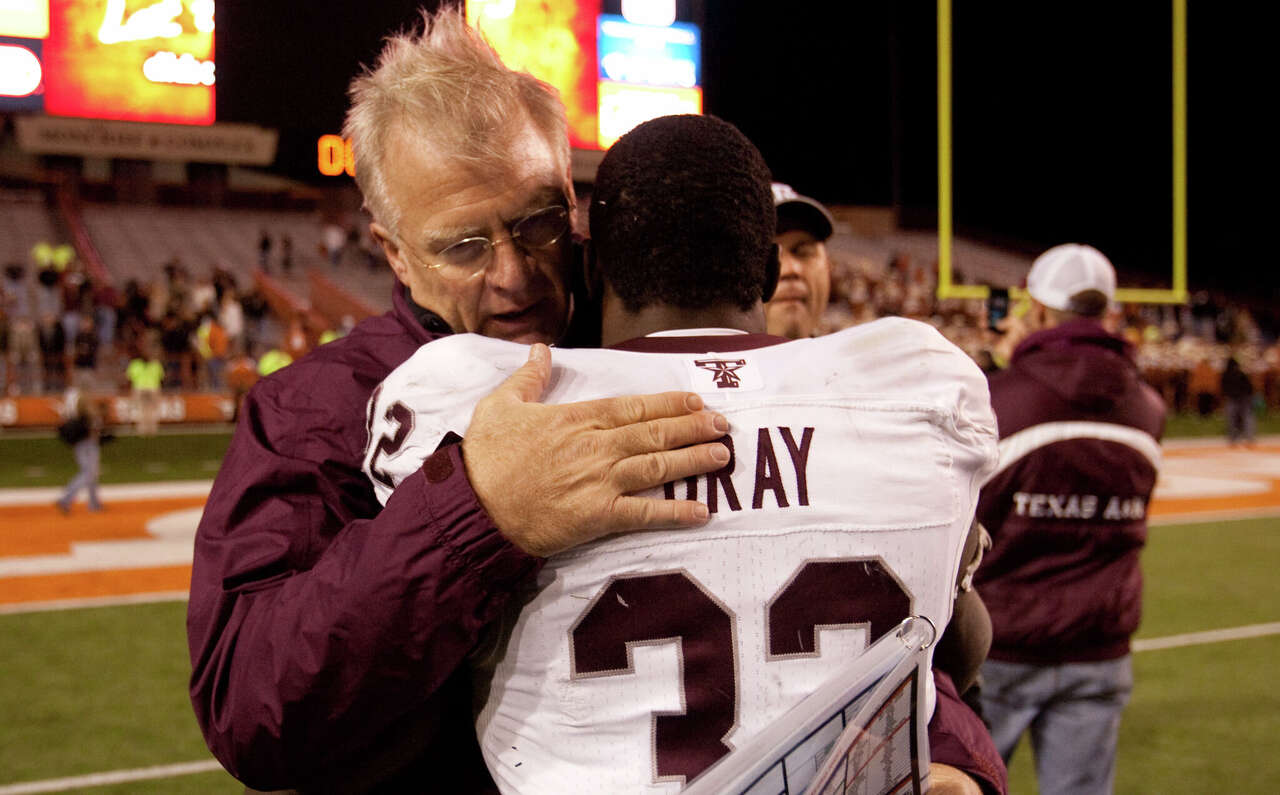 Texas A&M football vs Texas: Mike Sherman, Cyrus Gray and Randy Bullock ...