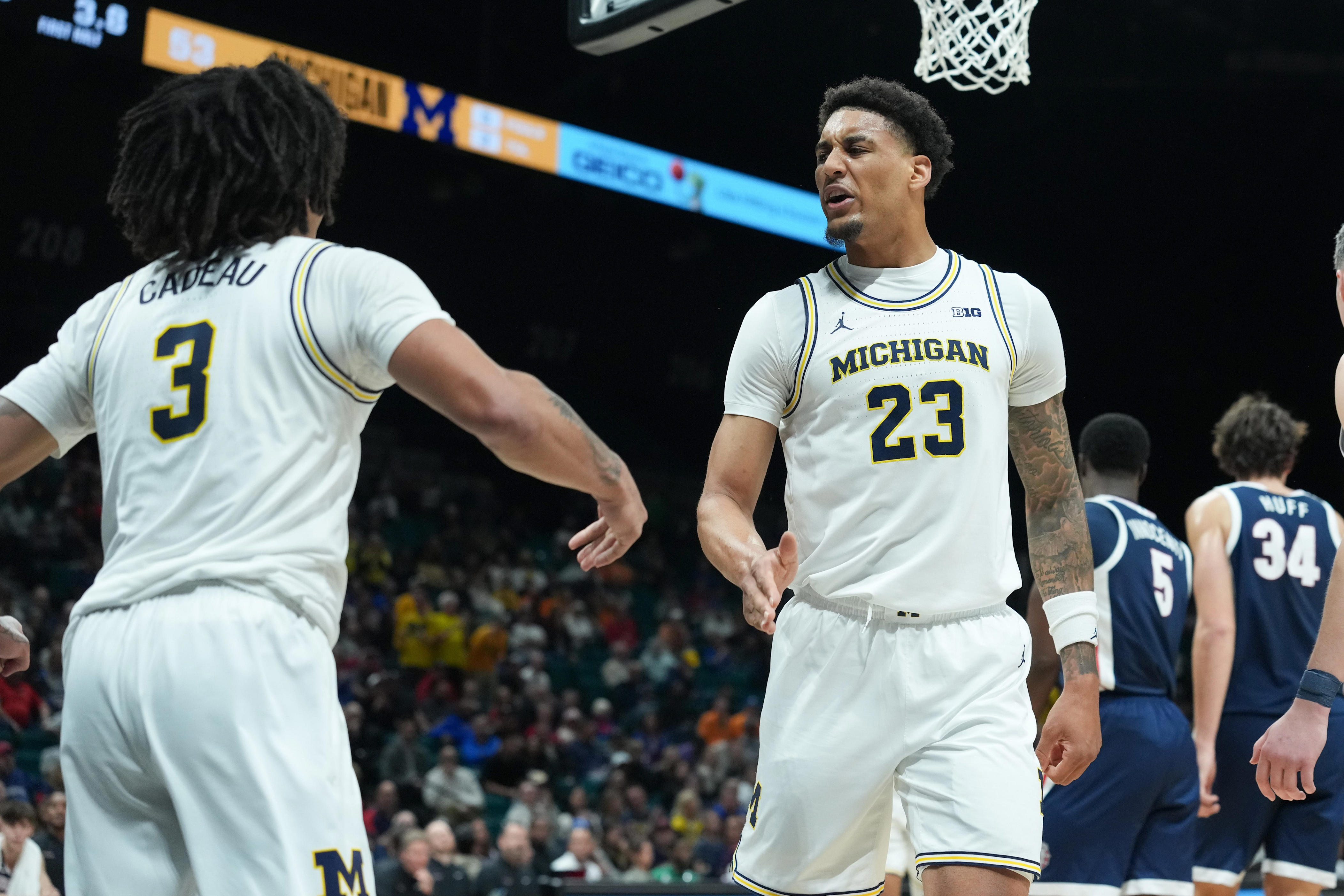 Michigan basketball ranked No. 2 for first time since 2018 title game ...