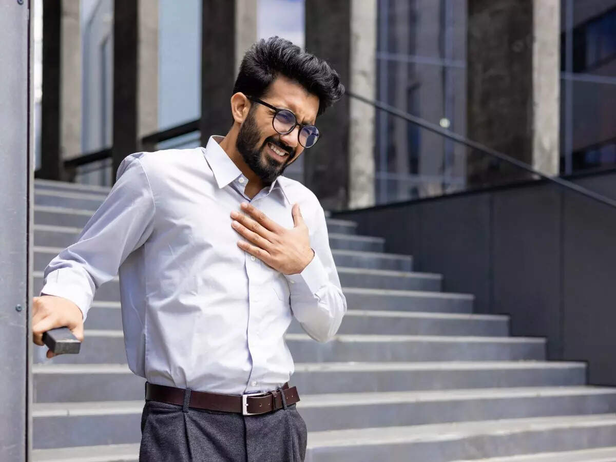 Heart attacks don’t happen overnight. Longevity doctor suggests small ...