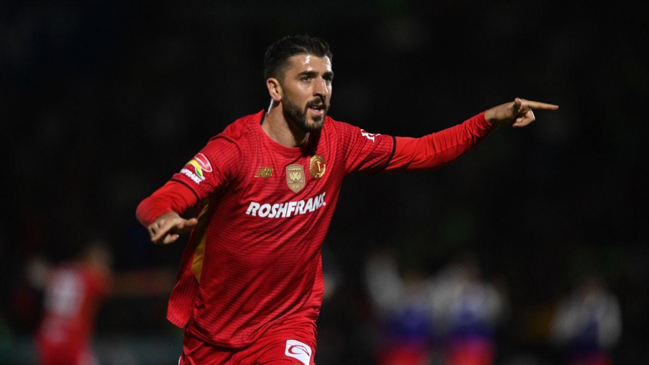 Vídeo: Paulinho fica de fora e Toluca é eliminado da luta pelo título