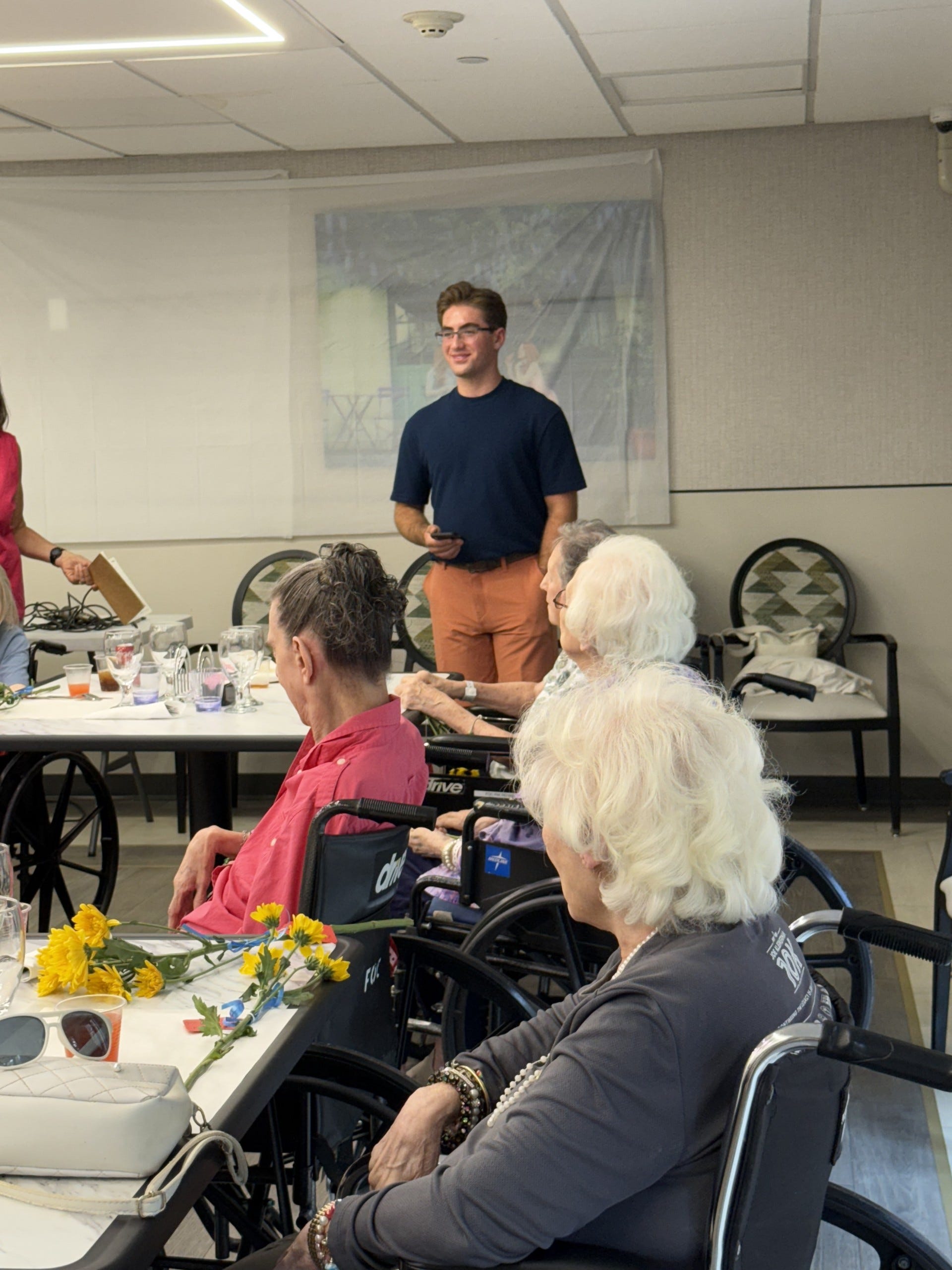 Ridgewood student puts spin on 'Name That Tune' at nursing home visits