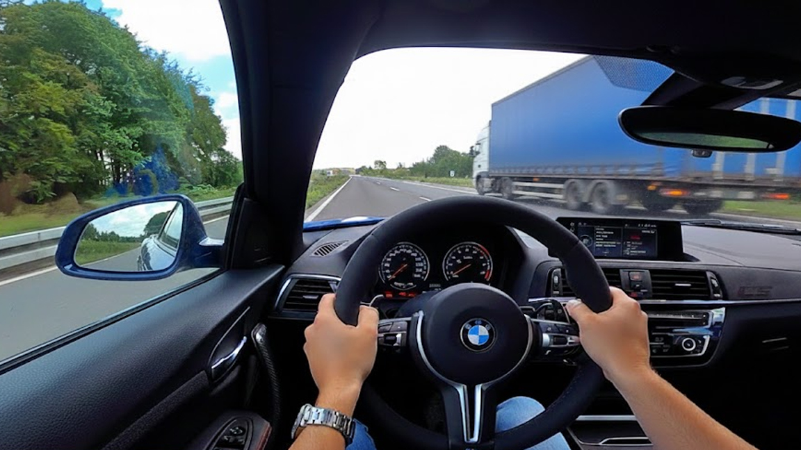 BMW M2 CS – Fast Run on Unlimited Autobahn!