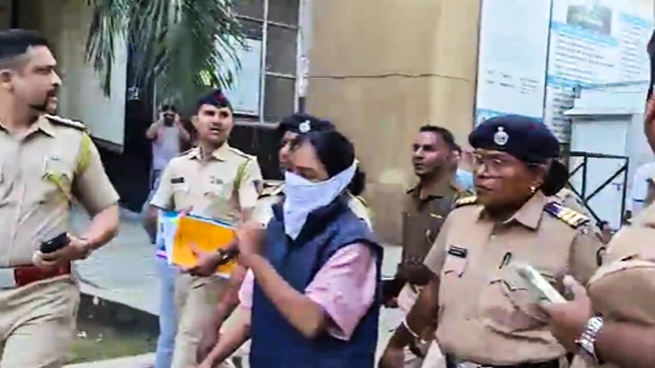 Forged IAS letter, fake IDs land woman in police custody after ...