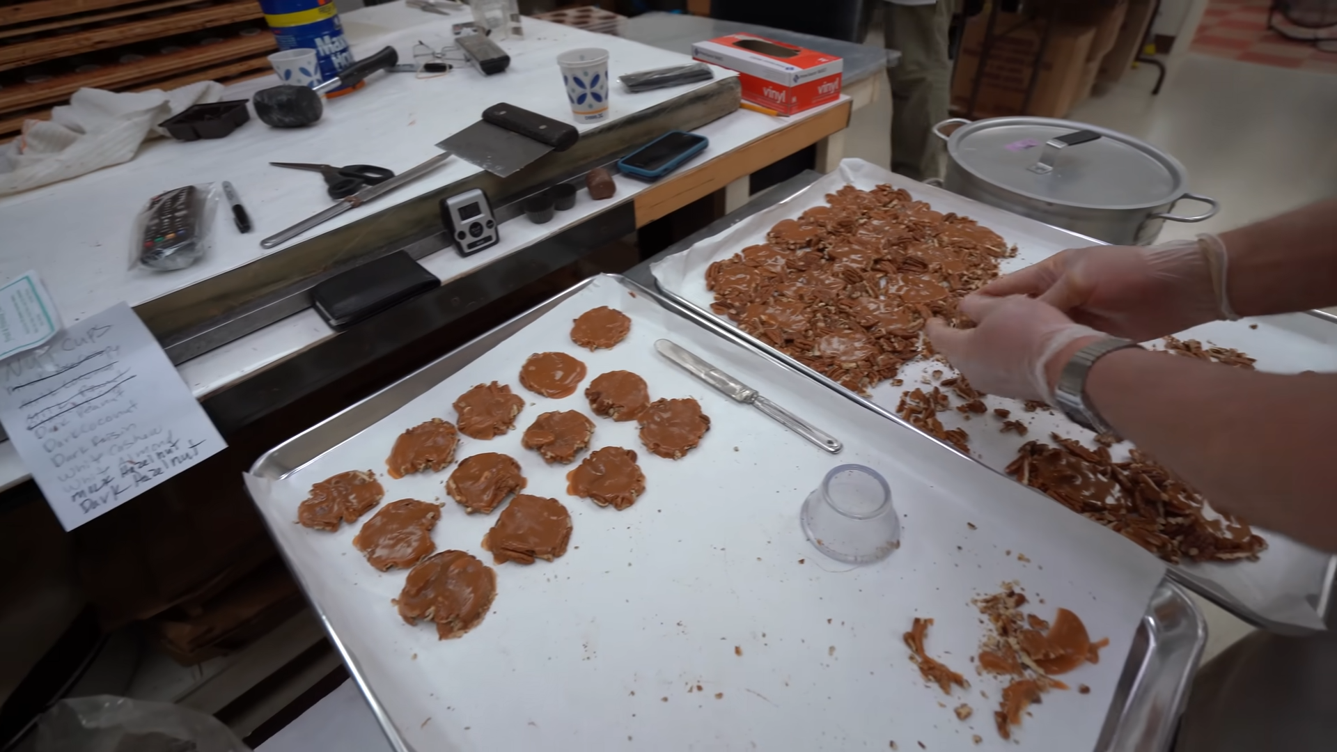 Day In The Life at Hercules Candy Getting Ready For Christmas