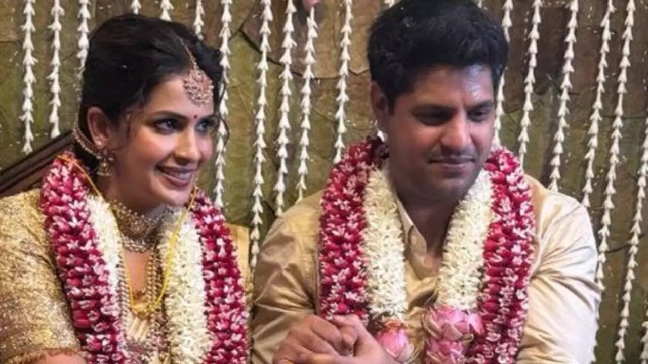 Samyuktha Shanmuganathan marries again; ties the knot with Anirudha Srikkanth; first photos ...
