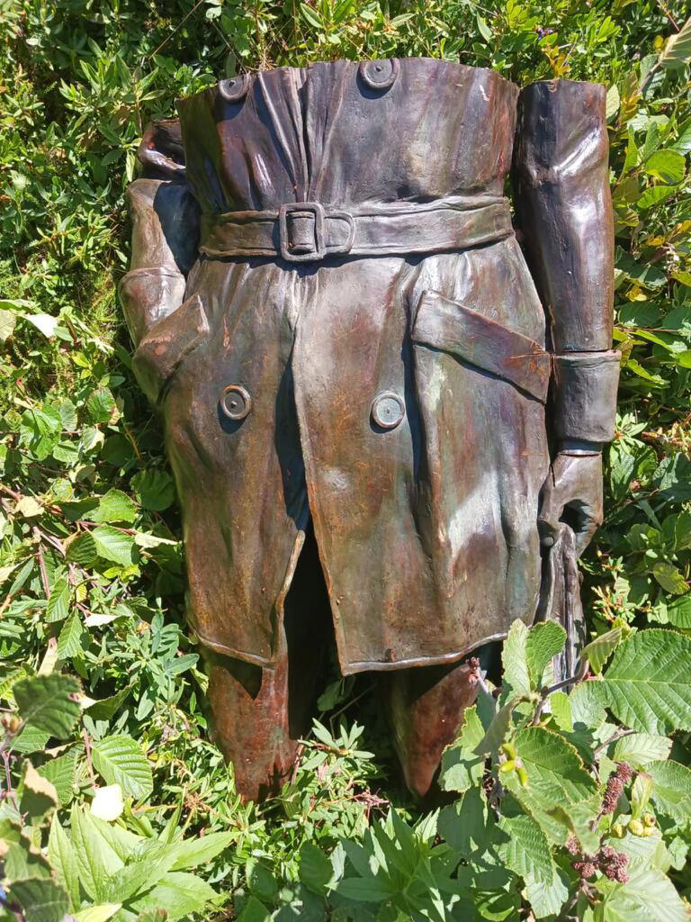 She found the Amelia Earhart statue but instead of a reward, she's ...