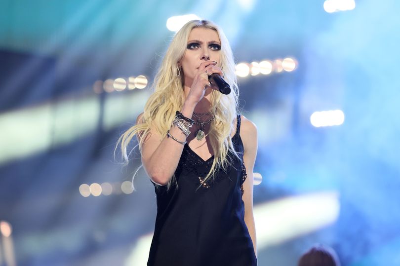 Who is The Pretty Reckless? Taylor Momsen ditched Gossip Girl for rock ...