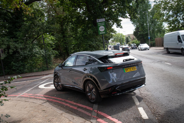 ULEZ ultra low-emissions zone explained for 2025