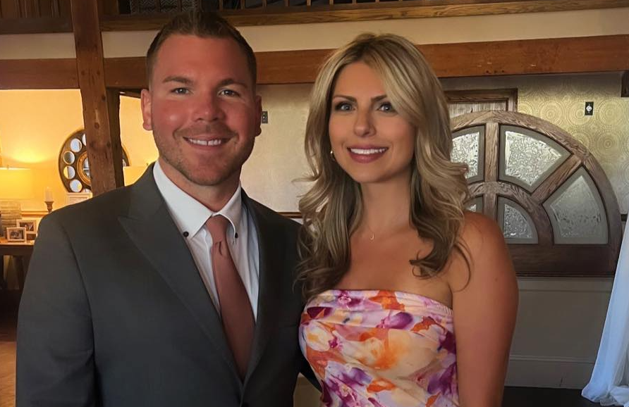 Who is Mike Leavitt’s wife Kara Leavitt? Karoline Leavitt’s brother ...