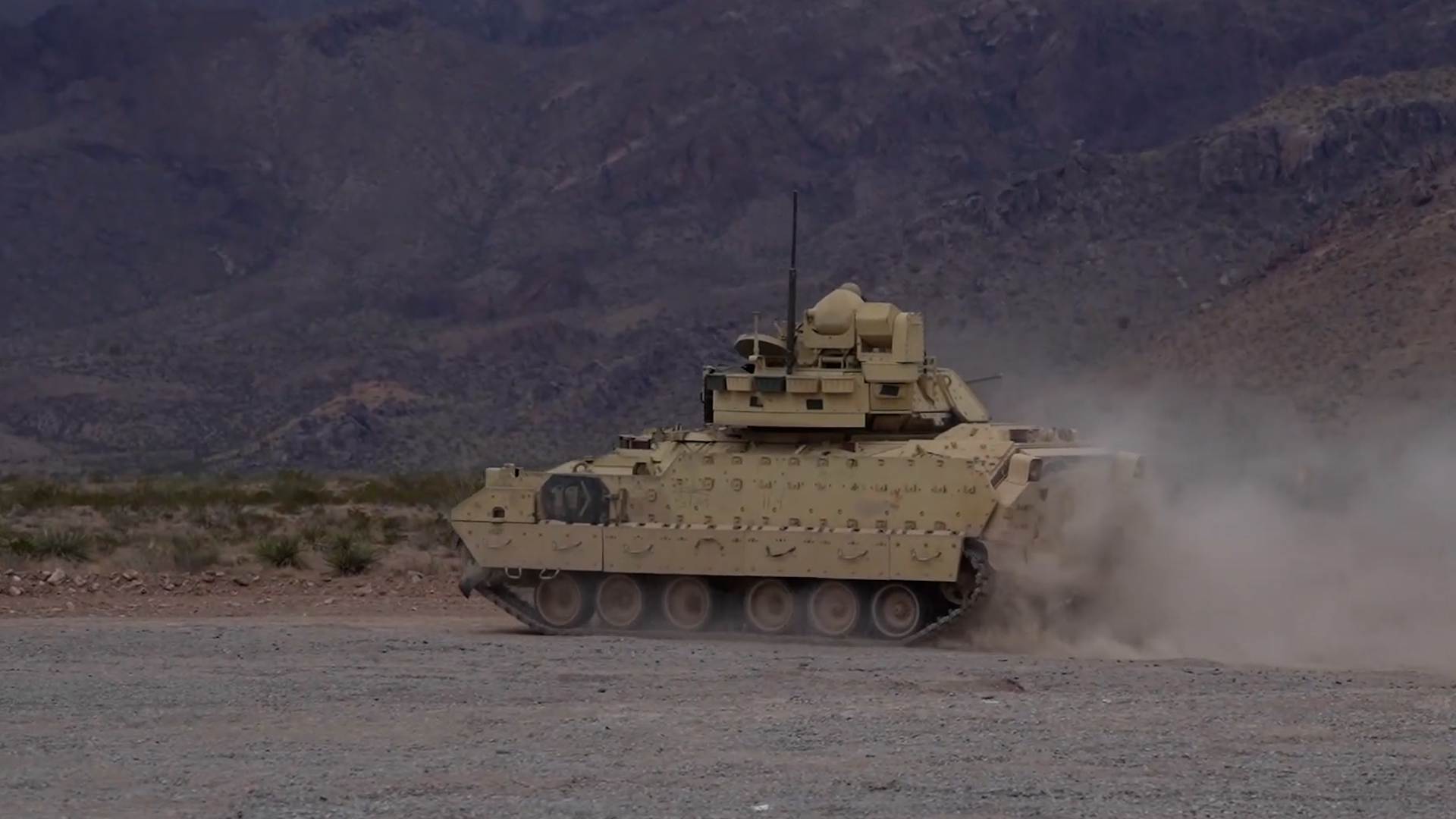 Soldiers Compete for Best Bradley Tank Crew Title