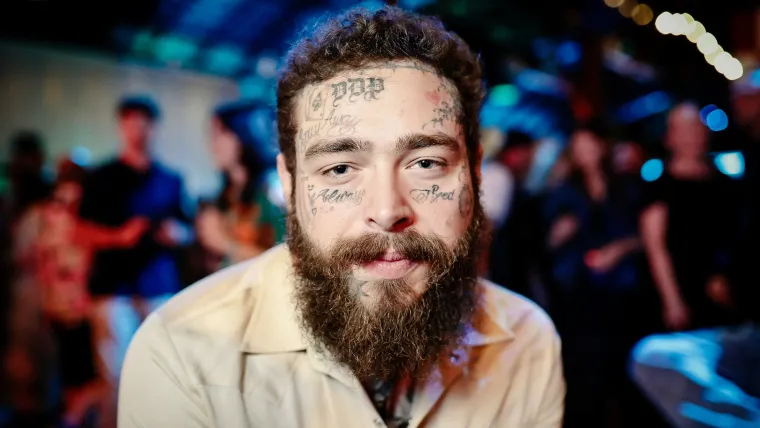 Post Malone's face tattoos, explained: The meanings behind singer's ...