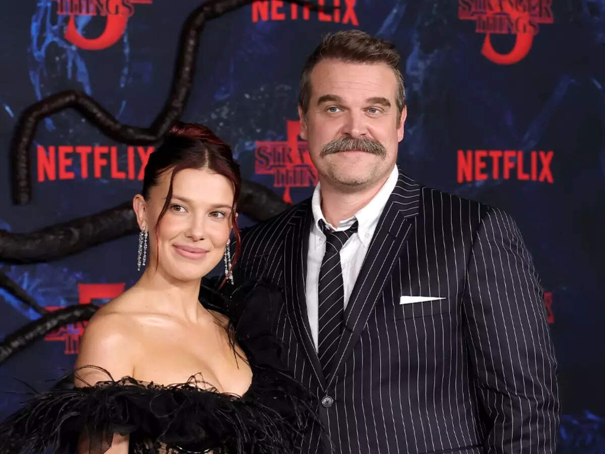 Millie Bobby Brown addresses David Harbour bullying rumors at 'Stranger ...