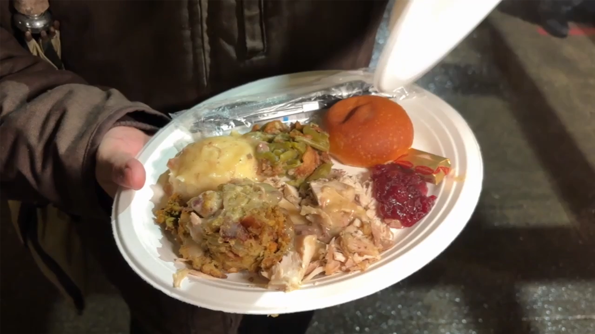 Portland Rescue Mission serves up meals for the homeless at annual ...