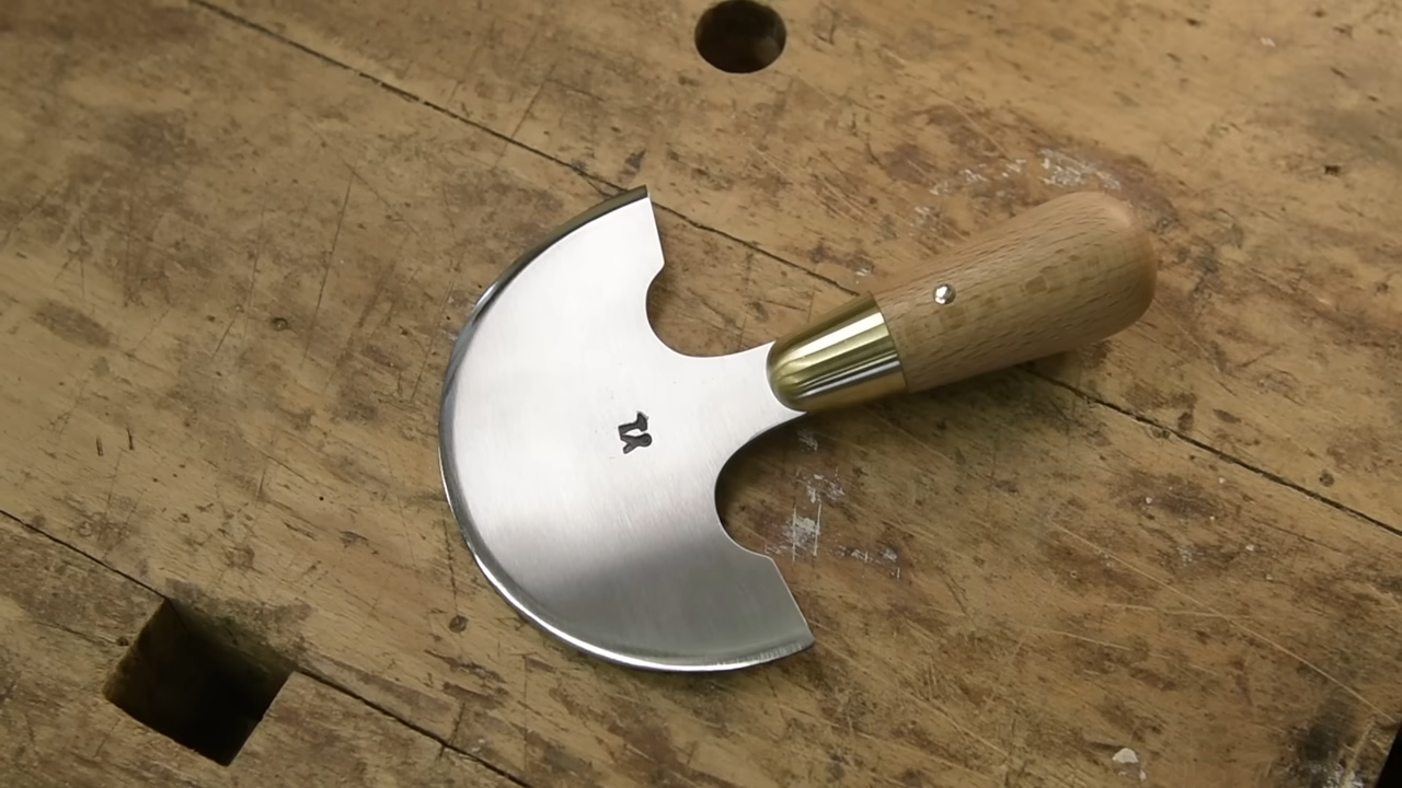 How to forge a half moon leather knife by hand