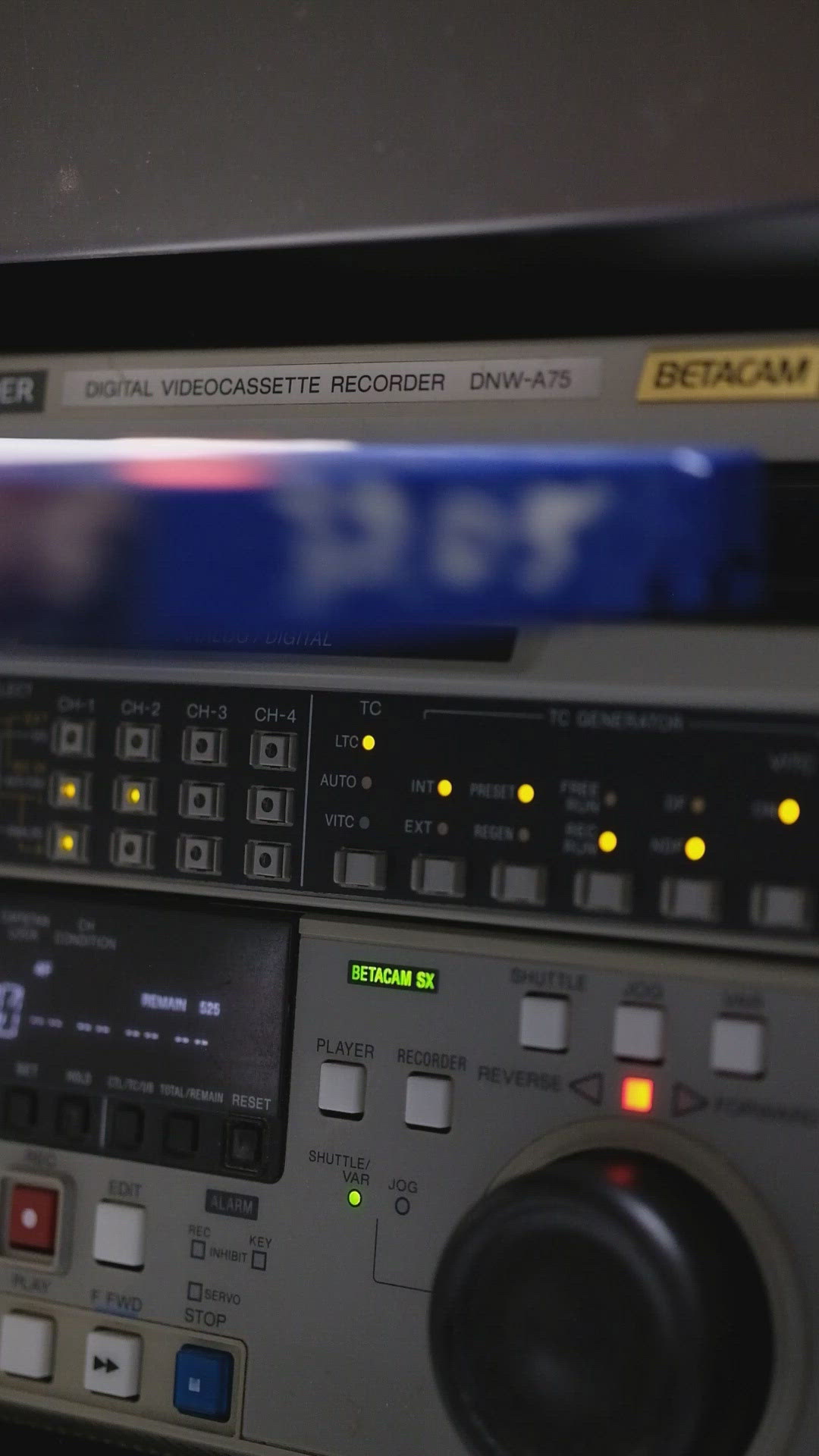 Gary DeLaune reports from Hemisfair Plaza