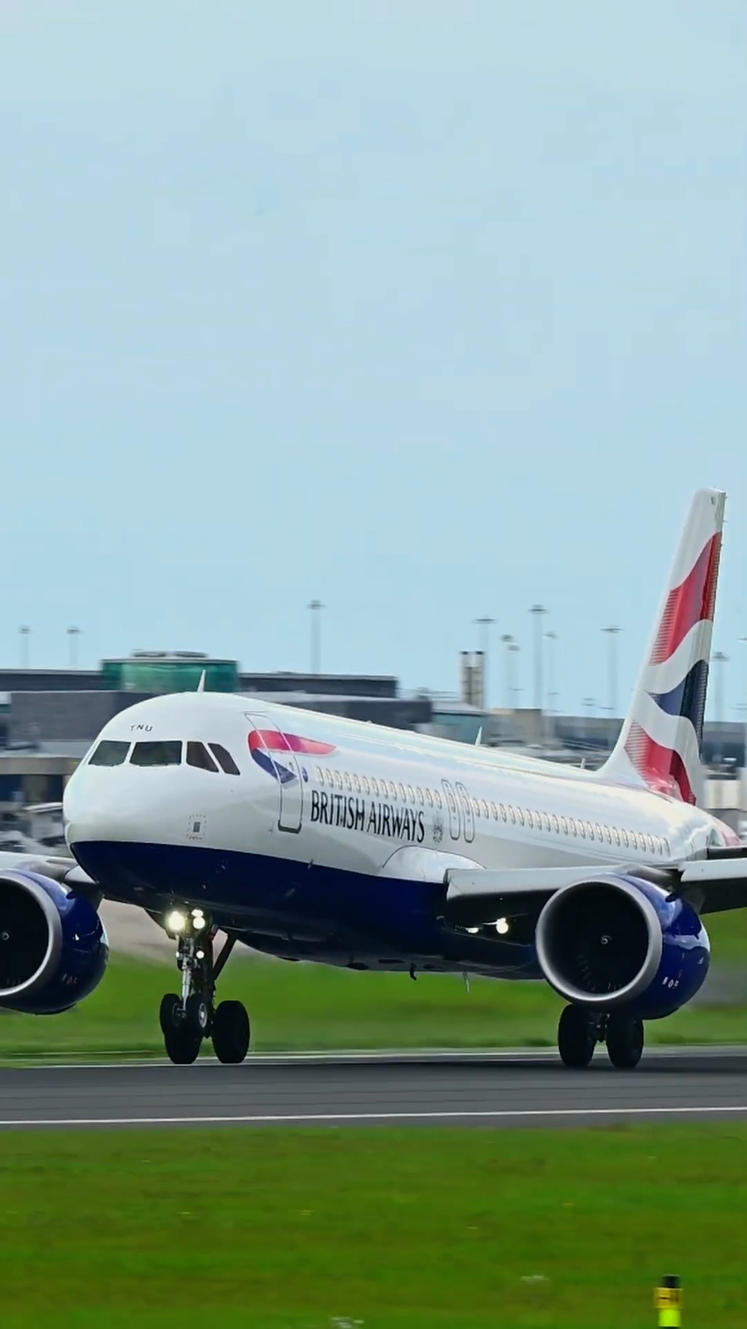 British Airways A320 Shuttle in Action