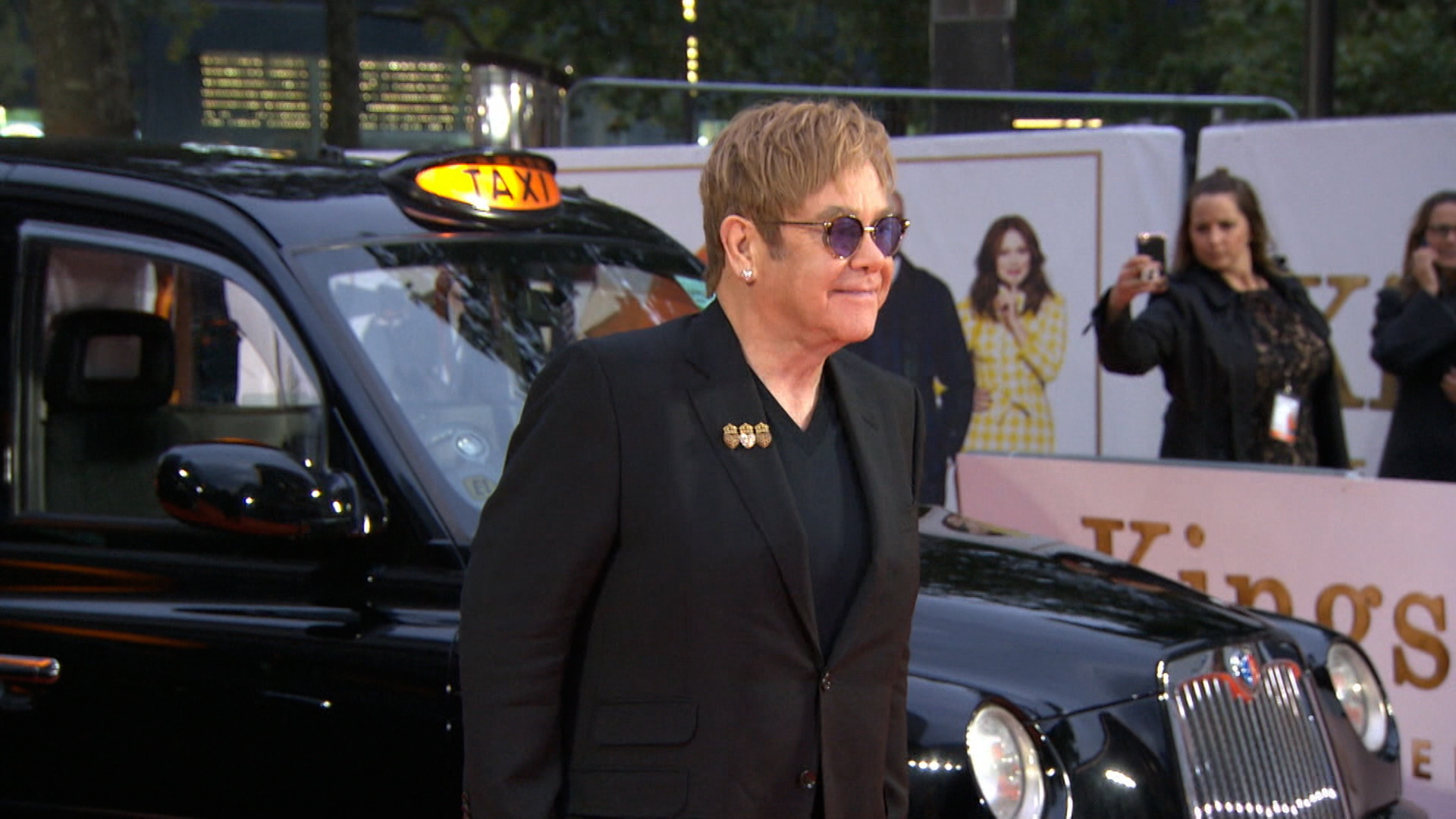 Elton John sale de su retiro para encabezar 'Rock in Rio' 2026