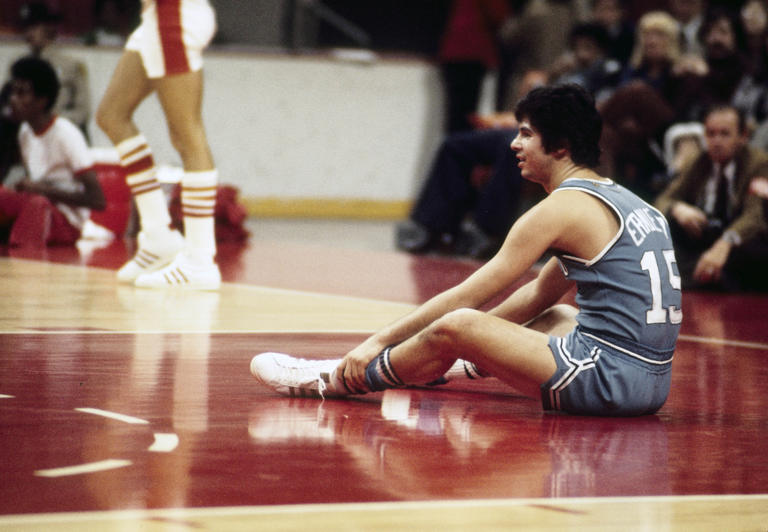 NBA: Most assists by a rookie point guard in a game