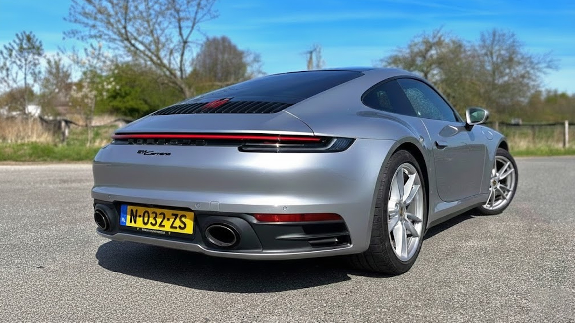 Porsche 911 Carrera 992 – Autobahn Review!