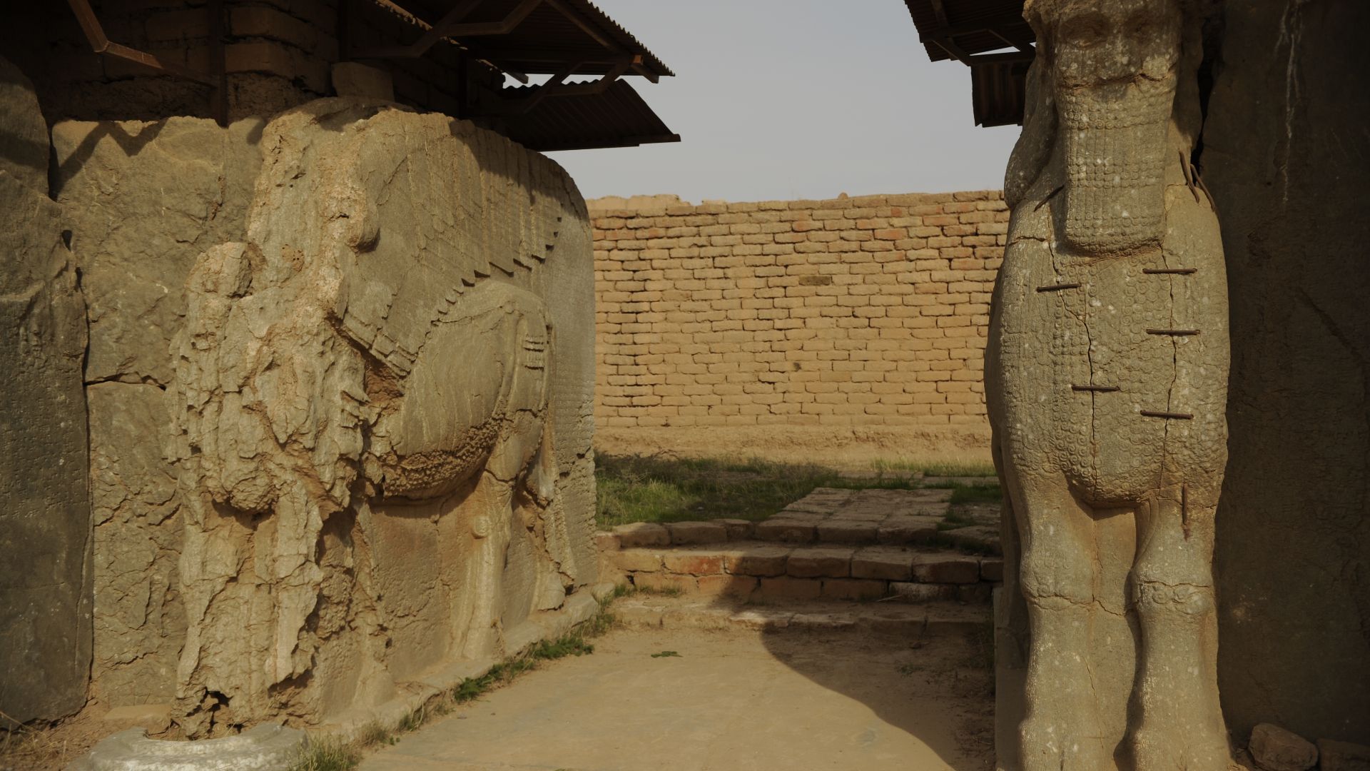 Archaeologists who were finally able to return to the primordial city ...