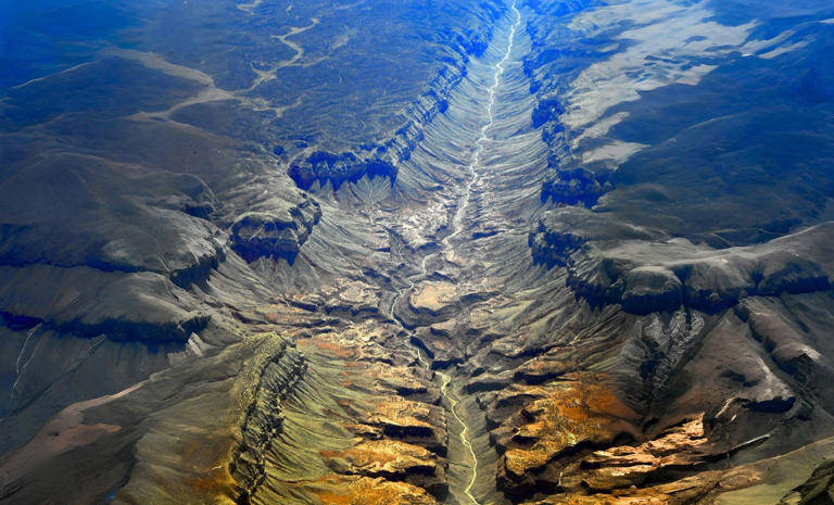 A Giant Fault Is Splitting One of the World’s Largest Continents: A New ...